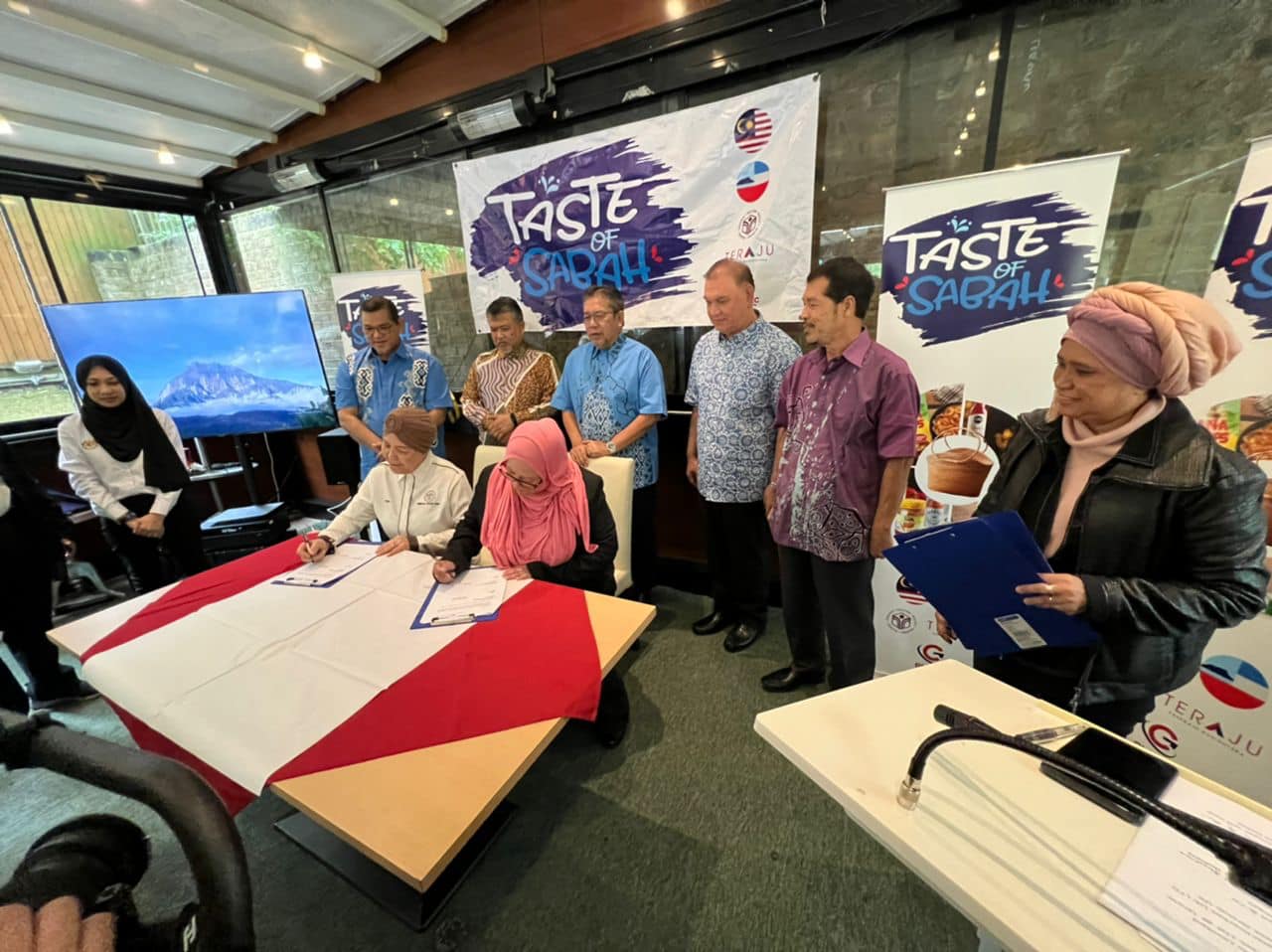 GLOPEC INKED MOU TO MARKET MADE IN SABAH PRODUCTS TO THE UNITED KINGDOM ...