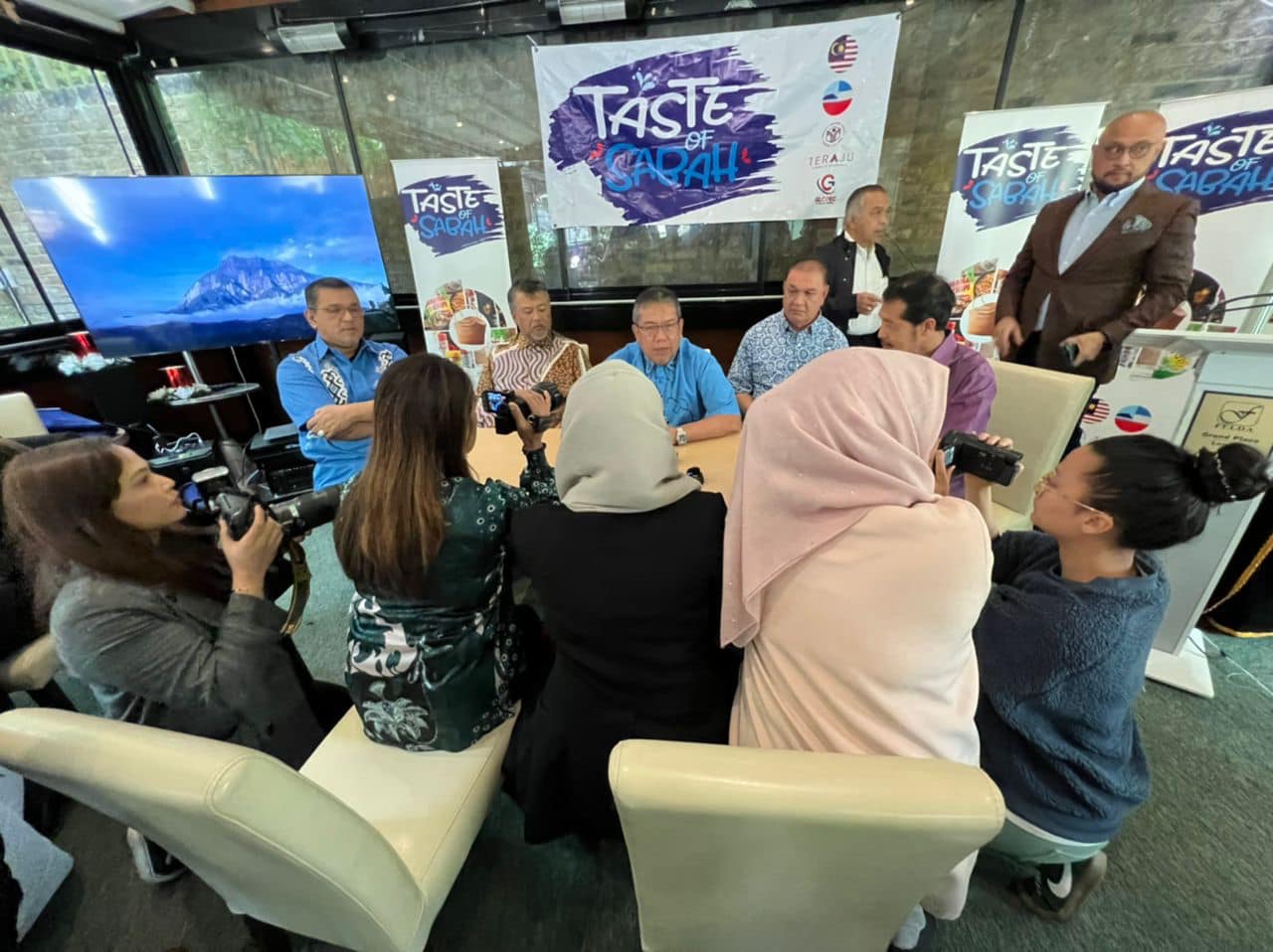 GLOPEC INKED MOU TO MARKET MADE IN SABAH PRODUCTS TO THE UNITED KINGDOM ...