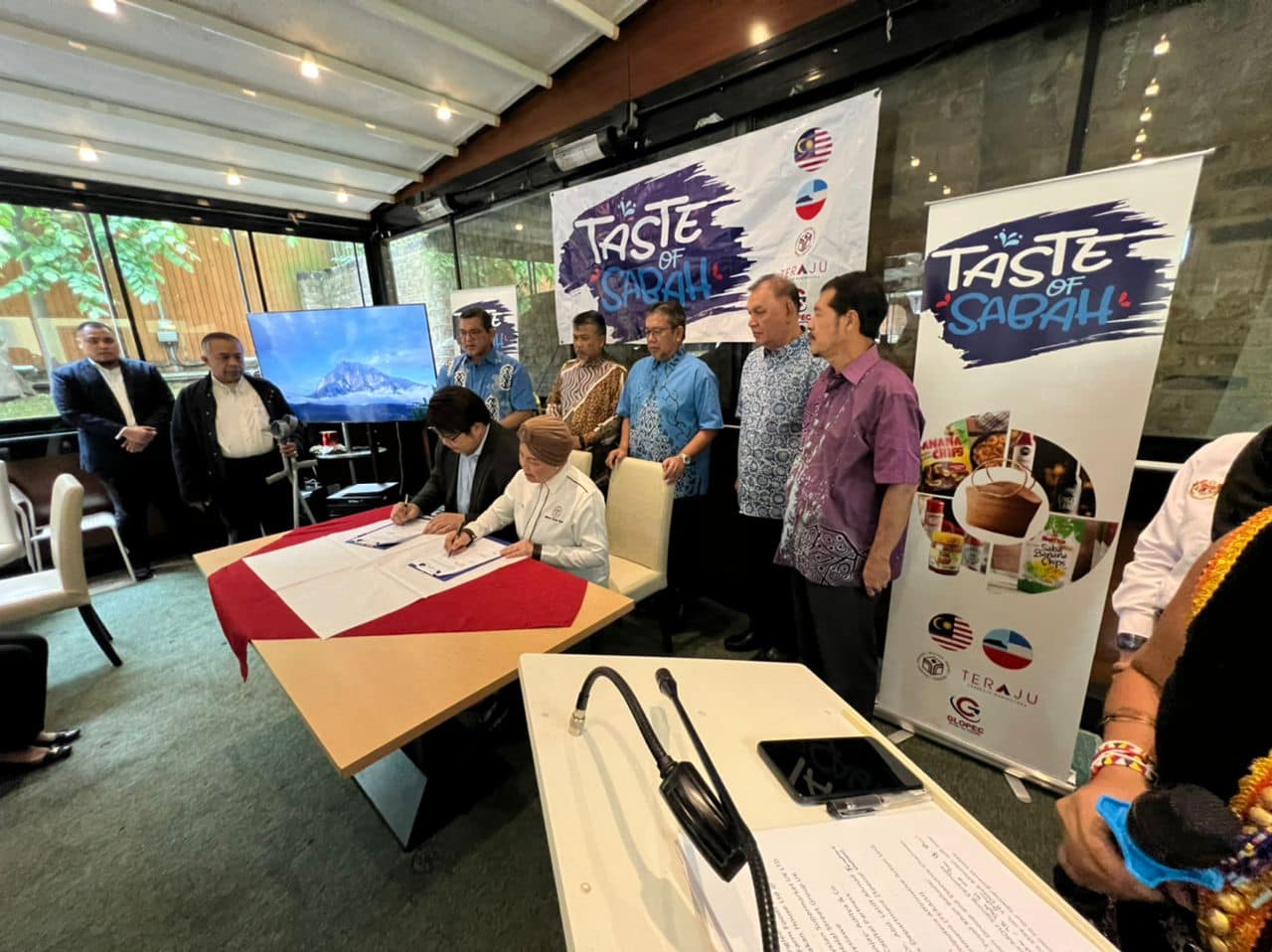 GLOPEC INKED MOU TO MARKET MADE IN SABAH PRODUCTS TO THE UNITED KINGDOM ...
