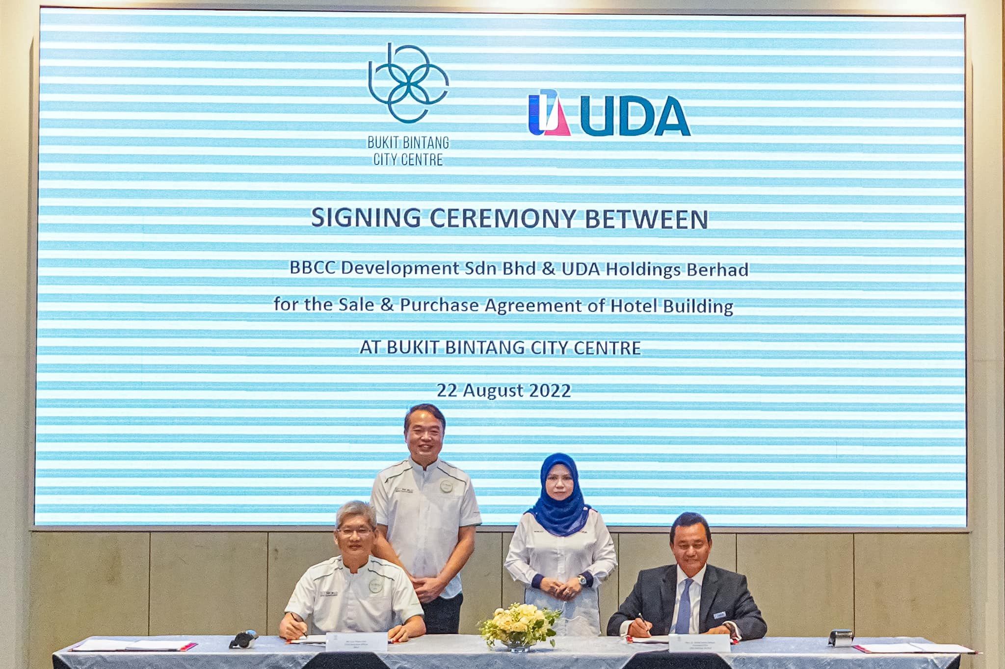 UDA Memeterai Perjanjian Jual Beli Bangunan Hotel Di BBCC Bernilai ...